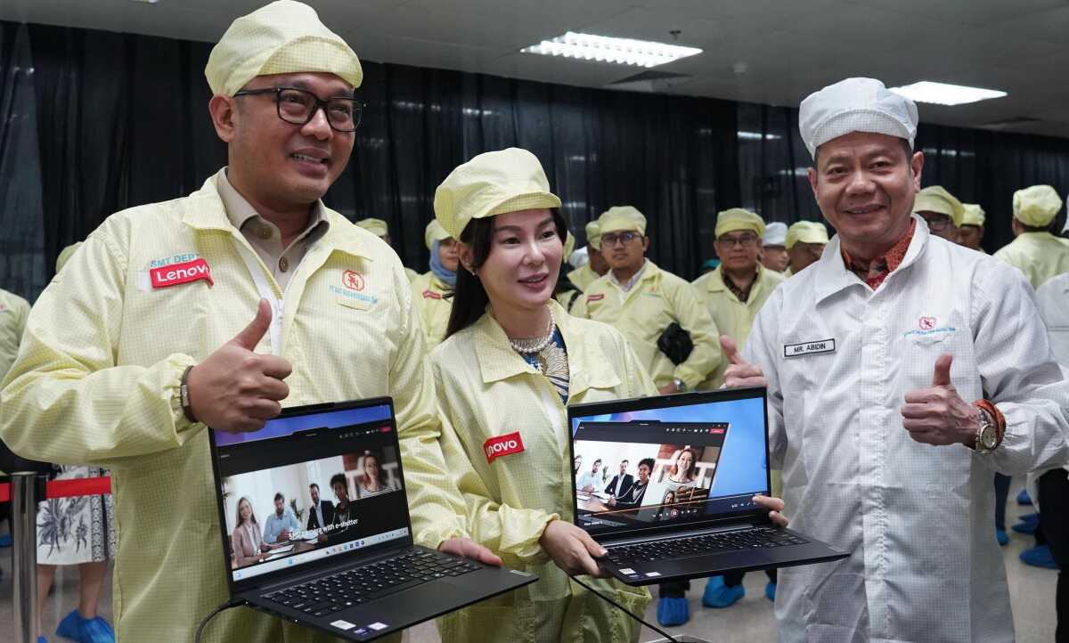 Li Claudia Hadiri Peresmian Fasilitas Perakitan Laptop Pertama di ...